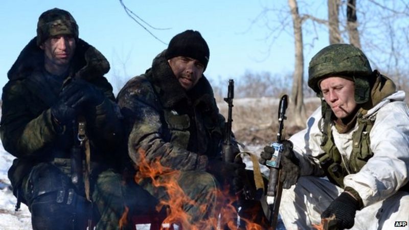 Putin urges Ukraine troops to give up Debaltseve - BBC News