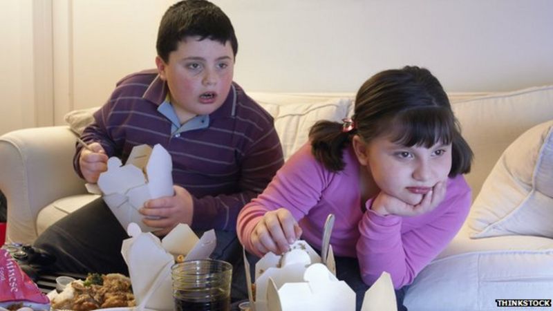 Parents 'rarely spot child obesity' - BBC News