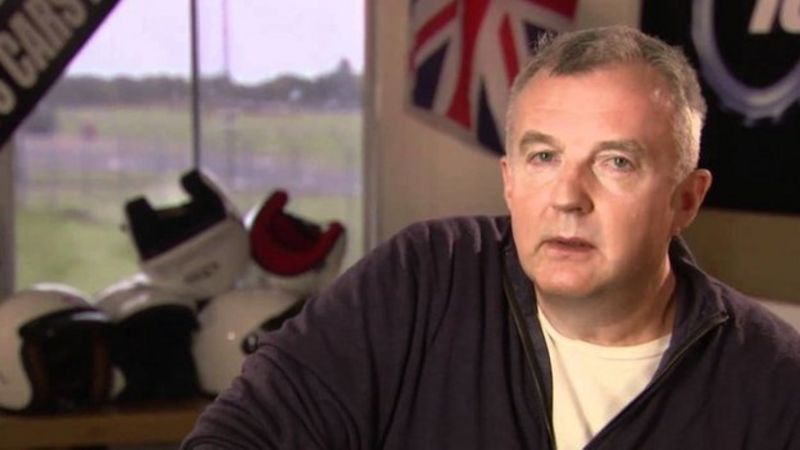 Top Gear producer Andy Wilman quits show - BBC News