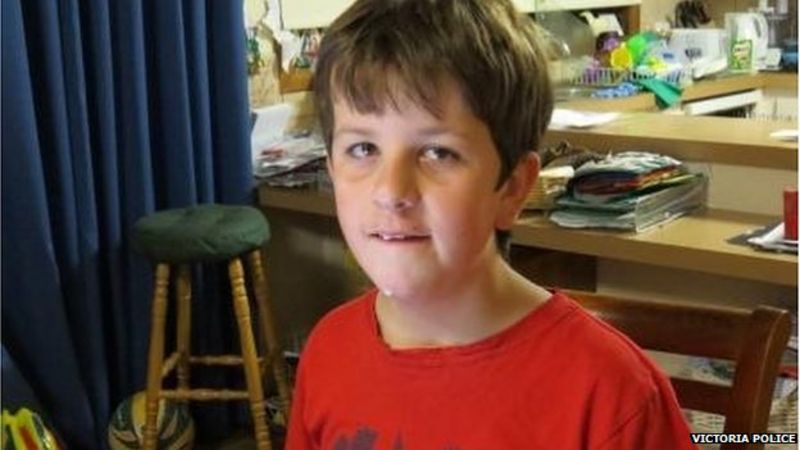Luke Shambrook: Lost Australian boy found alive after five days - BBC News