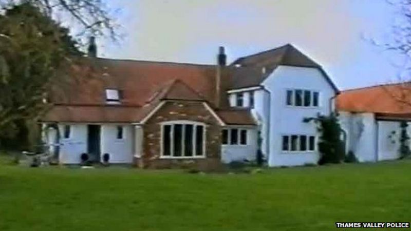 Janet Brown murder: New DNA sample over Radnage killing - BBC News