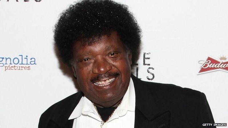 Soul singer Percy Sledge dies aged 74 - BBC News
