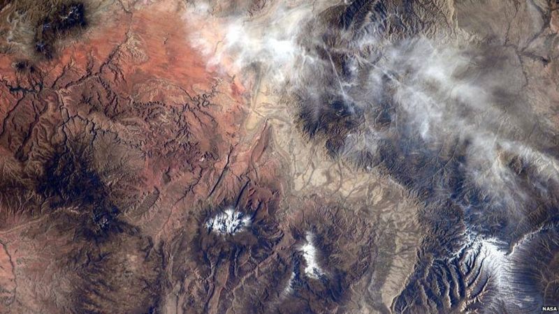 In pictures: Nasa releases pictures of Earth's beauty - BBC News