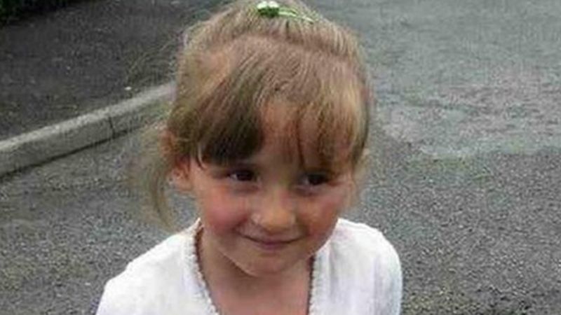 April Jones' father in charity run in memory of daughter - BBC News