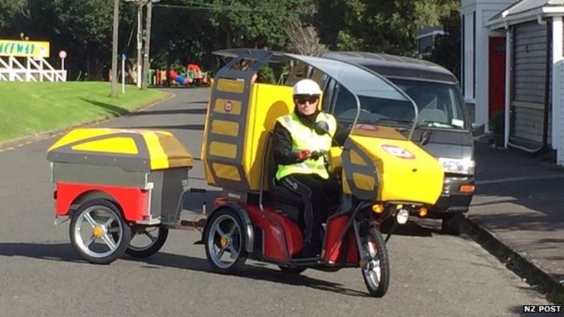New Zealand Post rolls out electric trikes - BBC News