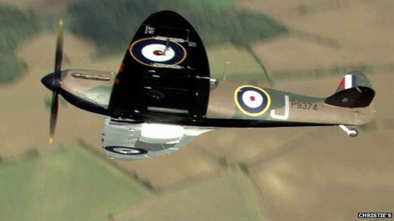 What does it take to restore a World War Two Spitfire? - BBC News
