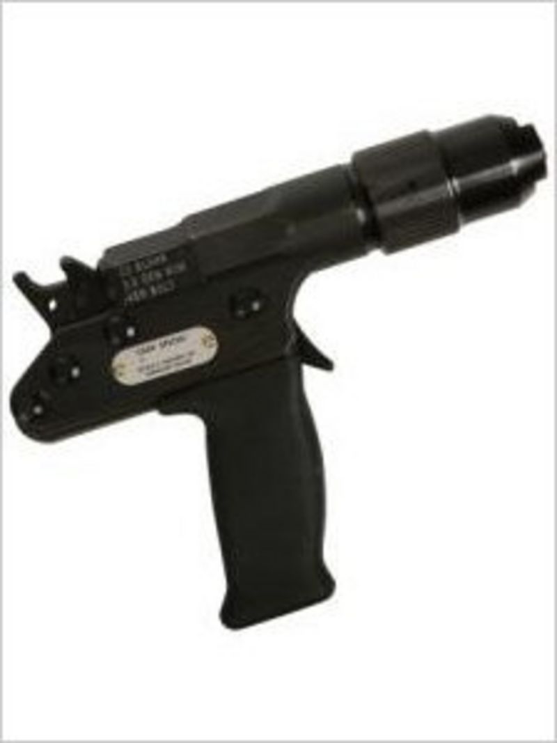 Abattoir captive bolt gun stolen - BBC News