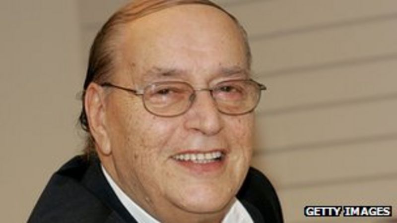 Sopranos mobster Tony Lip dies aged 82 - BBC News