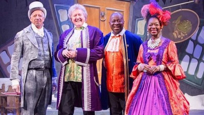 Stars return for CBeebies panto - BBC News