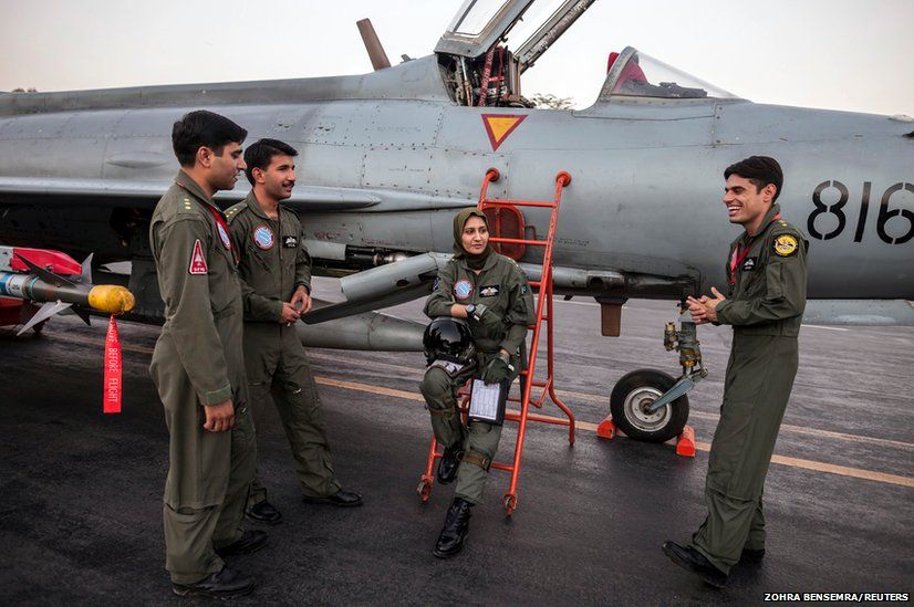 Week in pictures: 8-14 June 2013 - BBC News