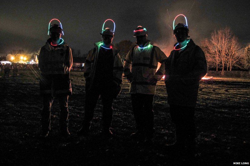 Your pictures: Fireworks - BBC News