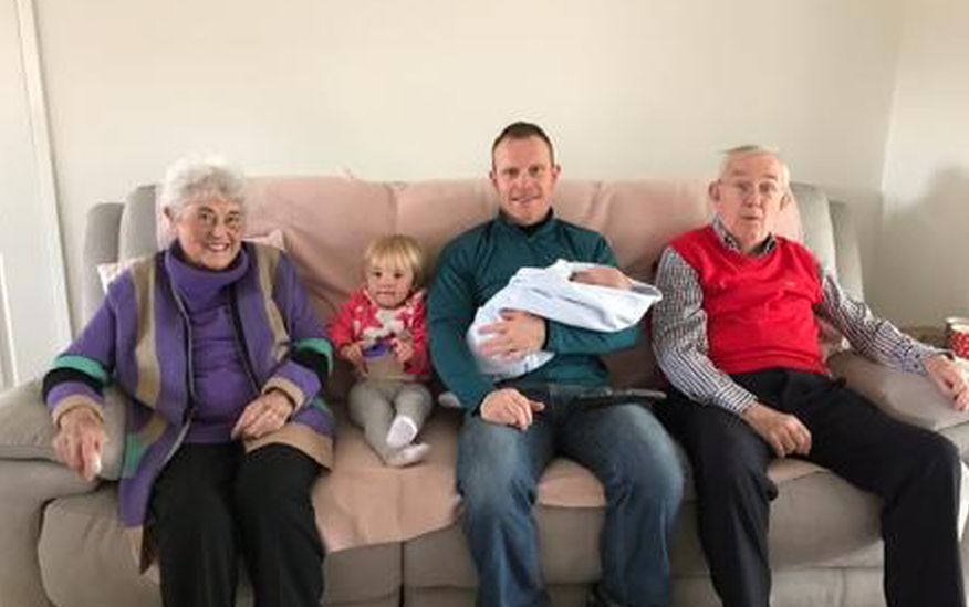 Stori Guto: 'Dwi ddim yn gamgymeriad' - BBC Cymru Fyw