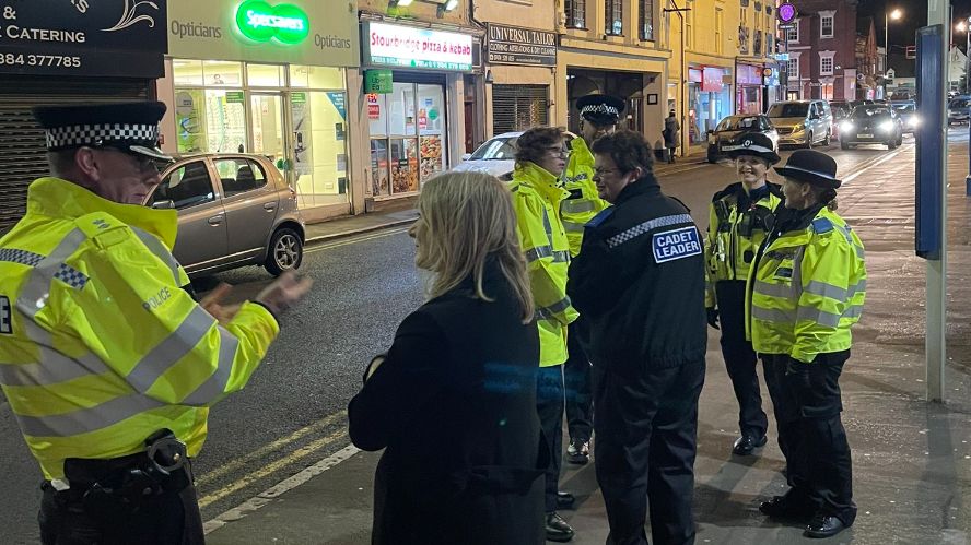 Stourbridge set to see return of police base with 60 officers - BBC News