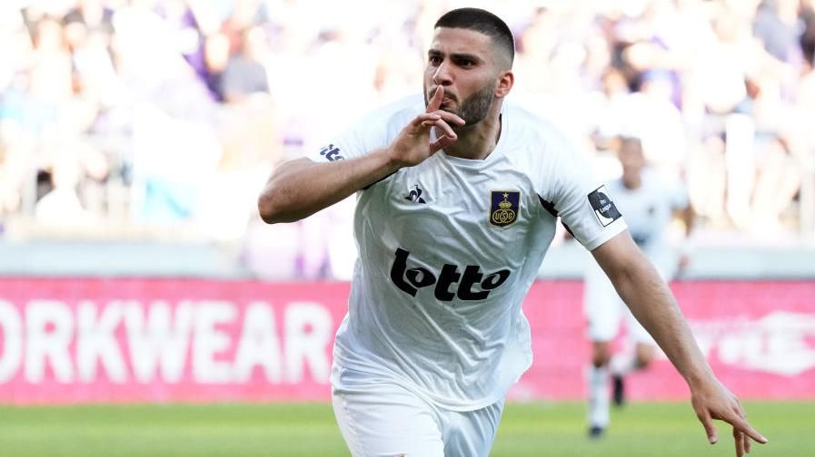 Brighton: 'It's amazing to finally be here' - Undav's first week - BBC ...