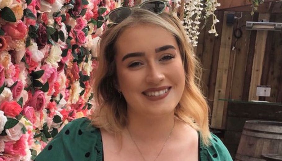 Covid-19 NI vaccine cert app 'built for overseas travel only' - BBC News