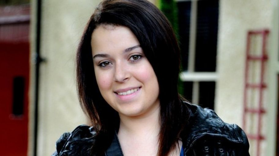 Dani Harmer signs up for Strictly Come Dancing - CBBC Newsround
