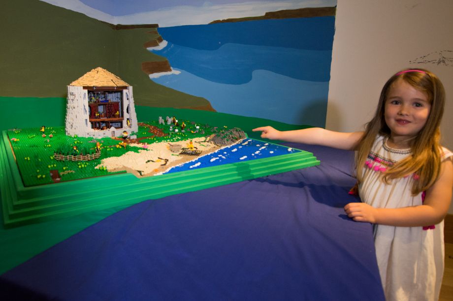 Everything is ancient: Lego broch completed - BBC News