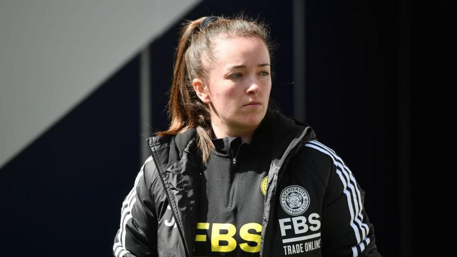 Leicester City: Interim manager Jennifer Foster stepping down - BBC Sport