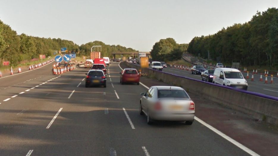 M6 junction 10 scheme to start in 2018 - BBC News