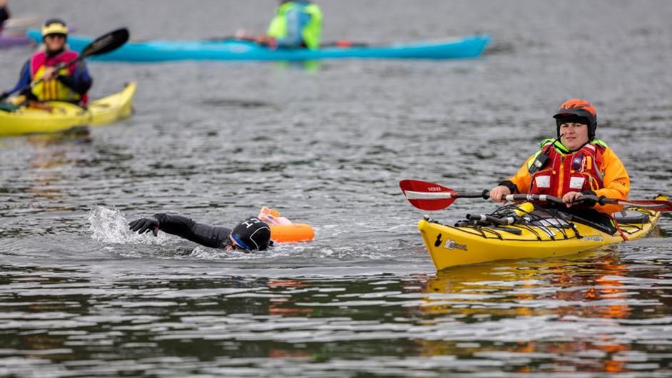 In pictures: The Highlands' Kessock Ferry Swim - BBC News