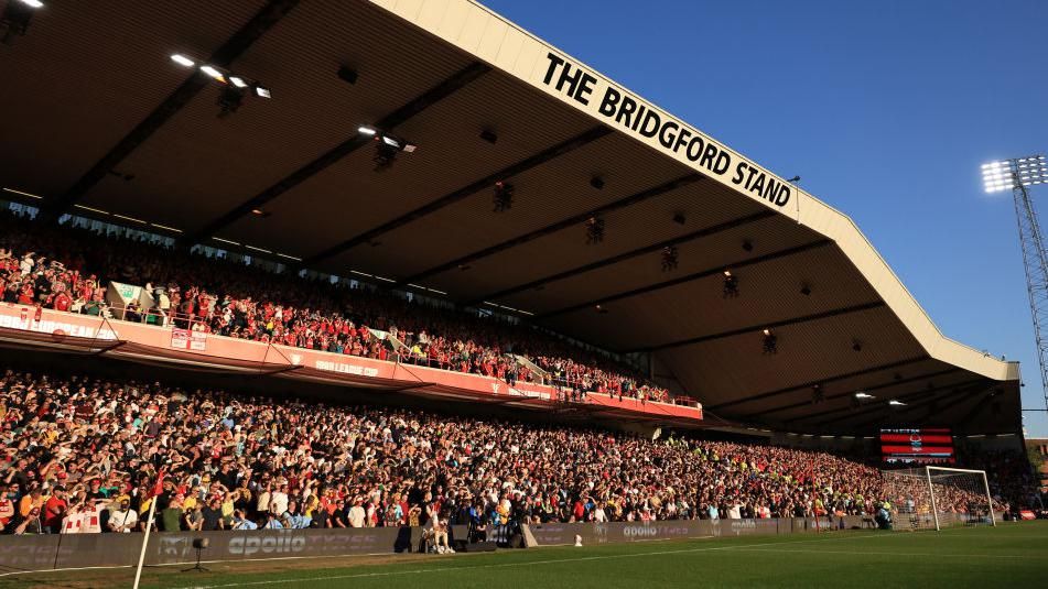 Nottingham Forest: 'City Ground sends shivers down your spine' - BBC Sport