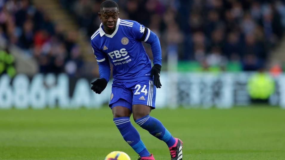 Leicester City: 'Mendy will want to go and play' - BBC Sport