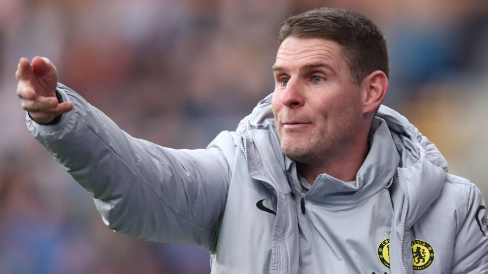 Chelsea receive £1m for Barry - BBC Sport