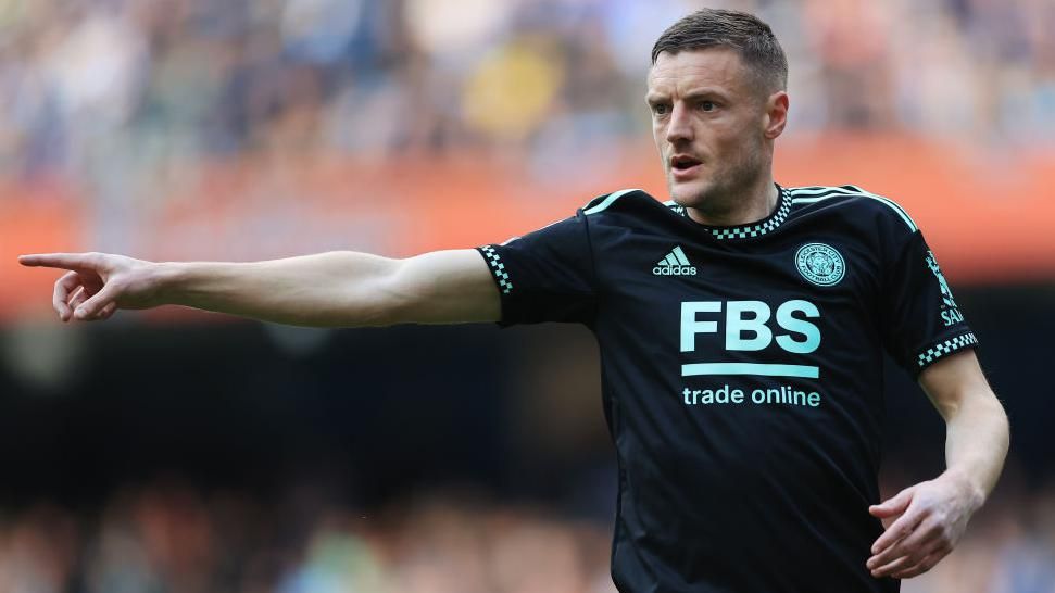 Leicester: 'Vardy still has a lot to offer Leicester' - BBC Sport