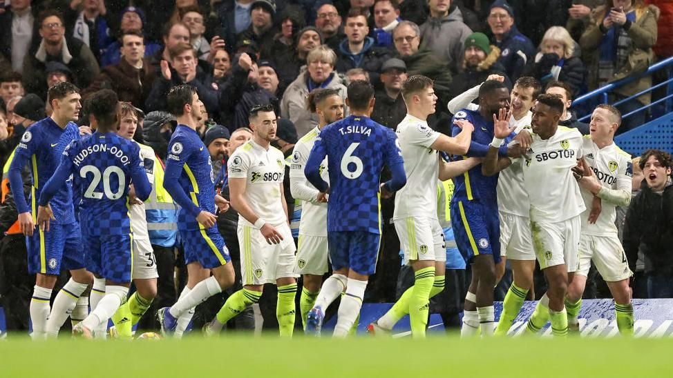 Chelsea talking point: Three points needed from old rivalry - BBC Sport