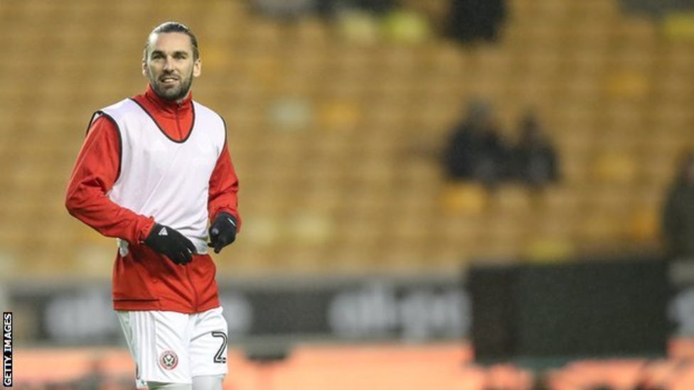 Oxford United: Ricky Holmes, Tsun Dai & Jamie Hanson join club - BBC Sport