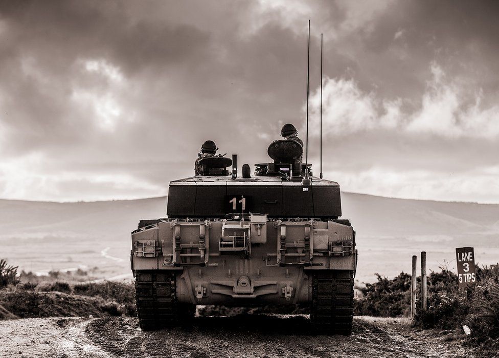 Army Photographic Competition: The winning images - BBC News