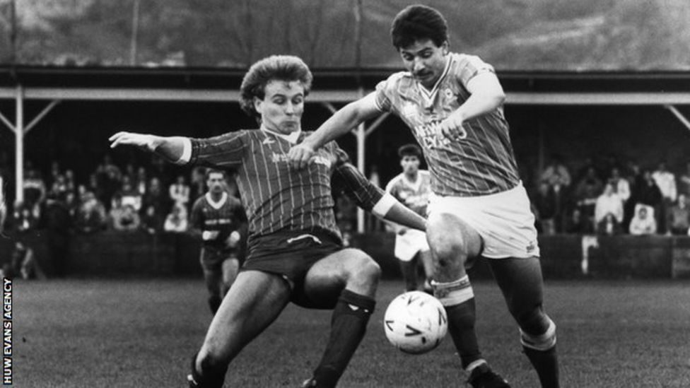 Chris Marustik: Former Wales and Swansea defender dies - BBC Sport