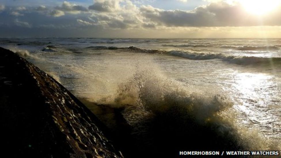 Storm Clodagh: Weather Watchers' photos - BBC Weather