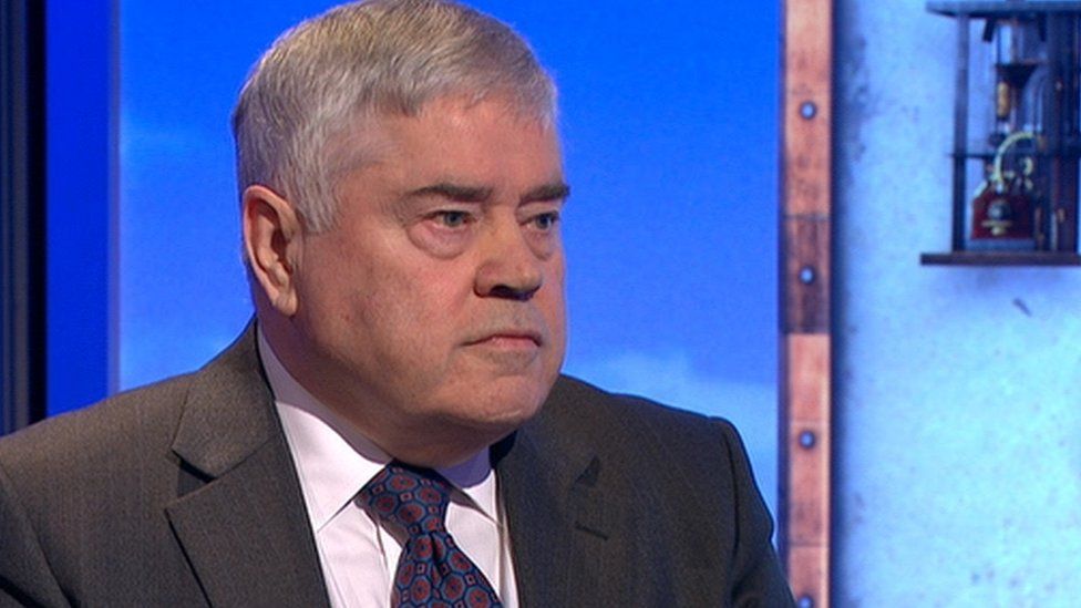 Commission denies breaching rule on expenses - BBC News