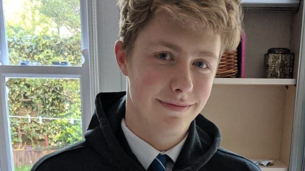 Coronavirus: Predicted grades leave 'many questions unanswered' - BBC News