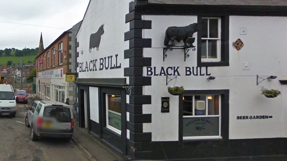 Police seek Lockerbie pub disturbance witnesses - BBC News
