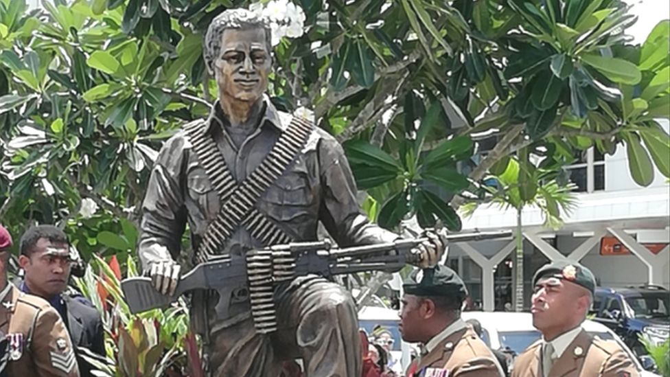 Meghan and Harry unveil statue of forgotten British-Fijian war hero ...