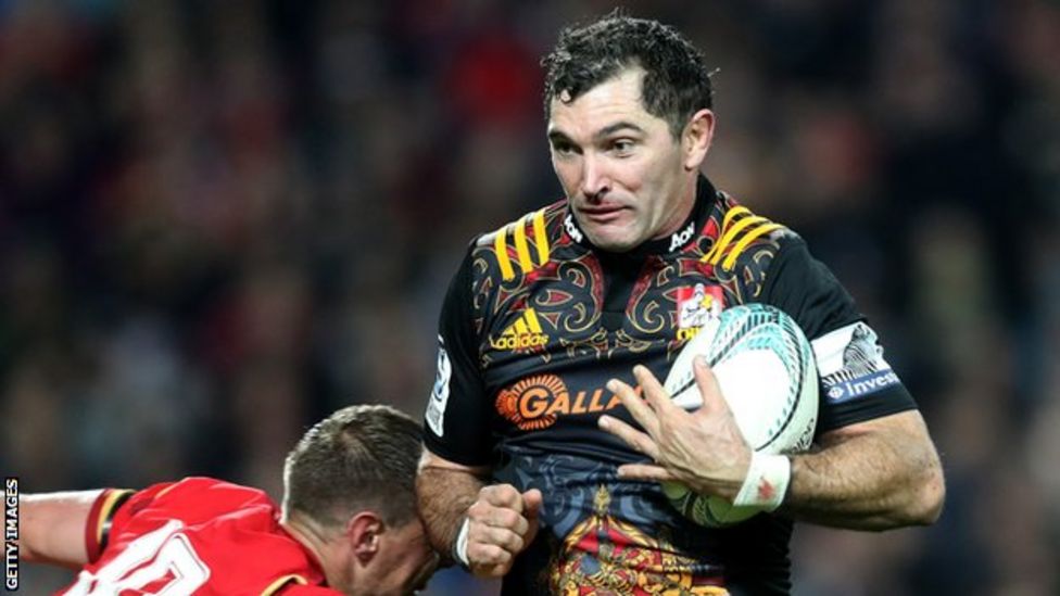 Chiefs 40-7 Wales - BBC Sport