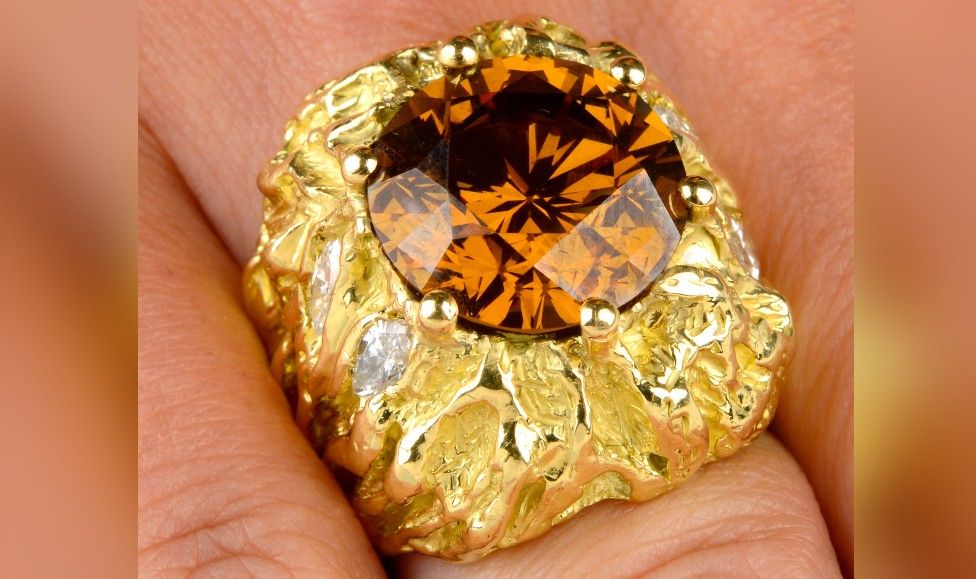 Sammy Davis Jr's diamond ring to go under the hammer - BBC News