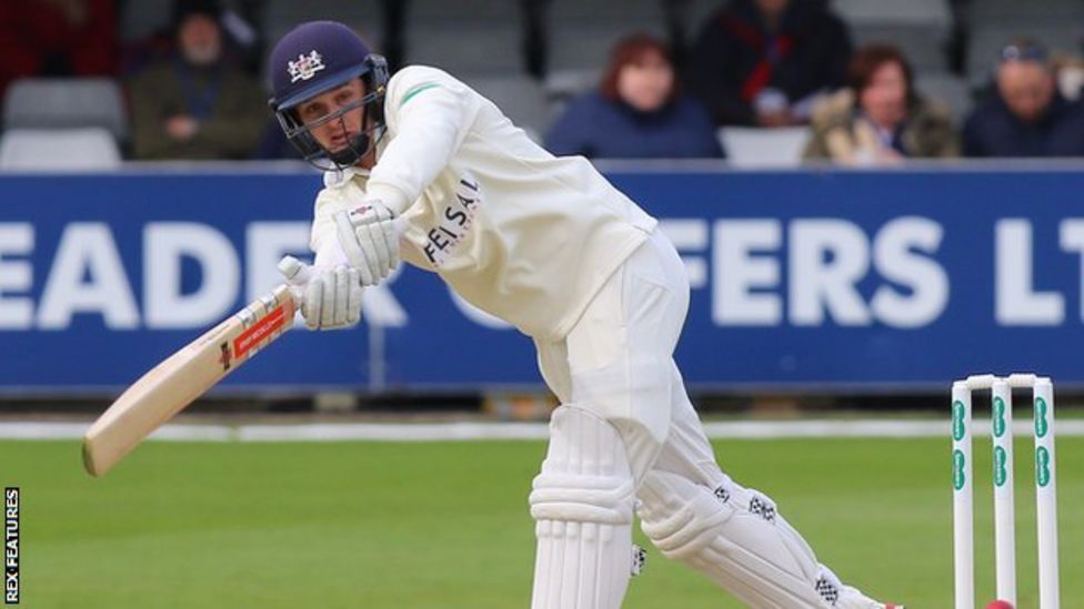 County Championship: Gareth Roderick's unbeaten 88 helps Gloucs to 262 ...