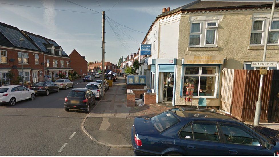 Man admits assault on traffic warden in Alum Rock - BBC News