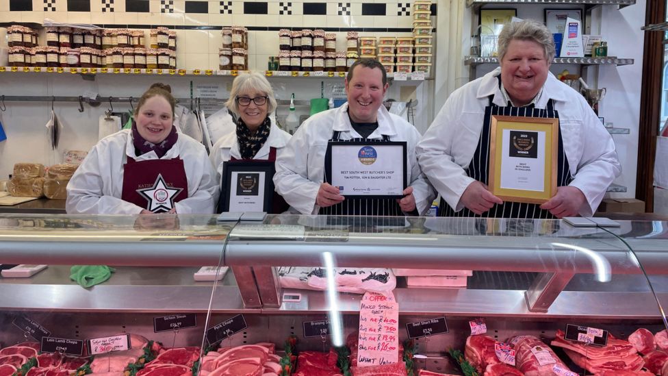Wellington butcher awarded 'Best in England' - BBC News