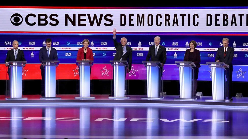 Democratic debate: Rivals intensify attacks on Bernie Sanders - BBC News