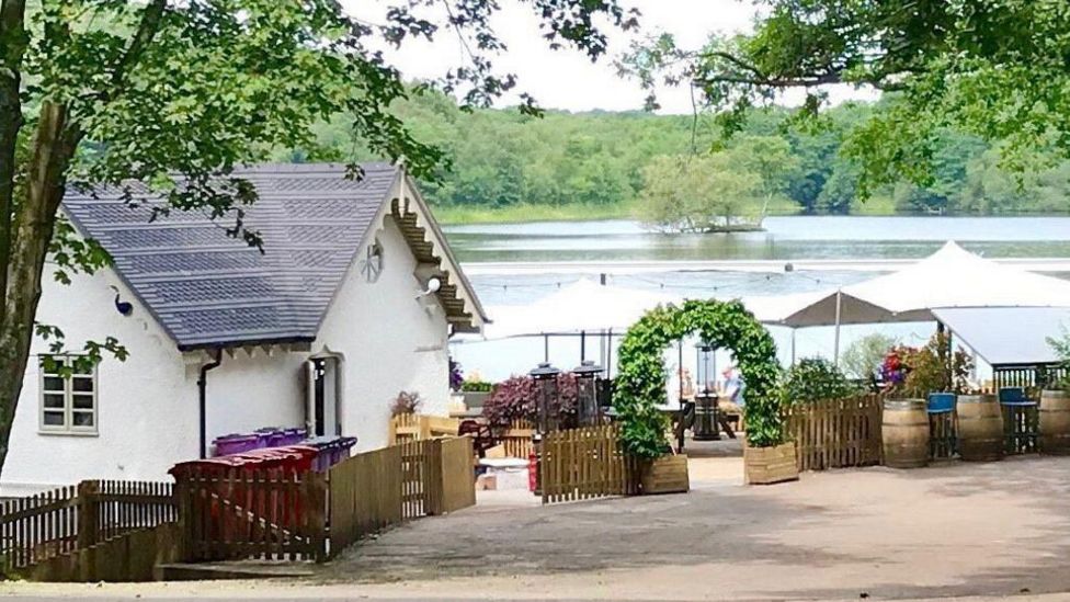 Sutton Coldfield restaurant to reopen under new management - BBC News