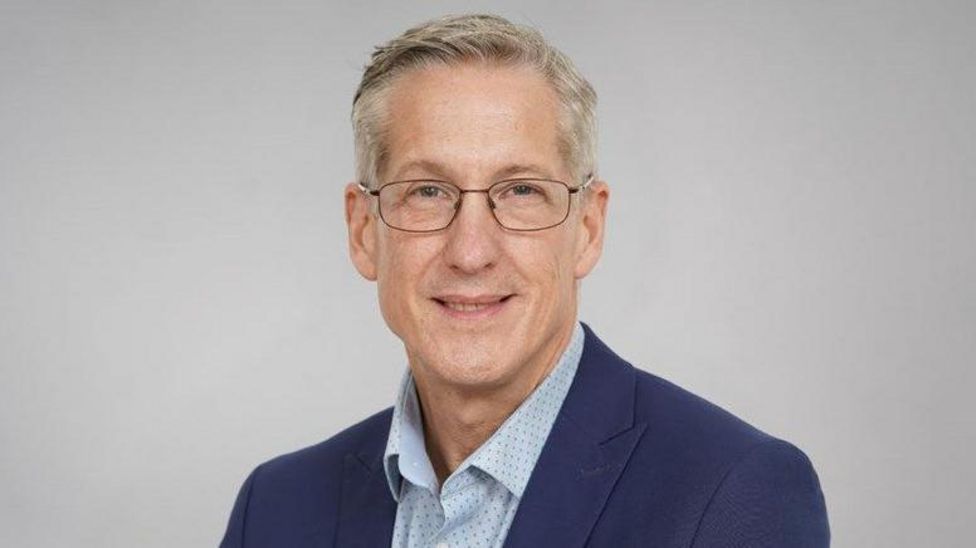 Staffordshire NHS trust confirms appointment of chief executive - BBC News