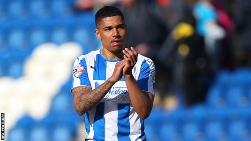 Colchester United: Alex Wynter signs new deal with relegated League One ...