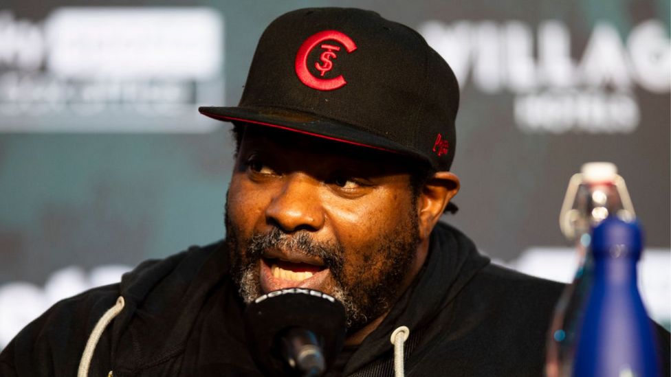 Brian McIntyre: Boxing trainer who brought gun to UK sentenced - BBC News