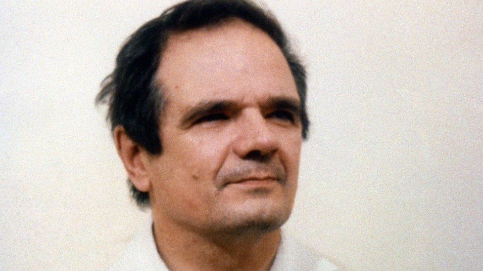 Michael Sams: Murderer and kidnapper will remain in prison - BBC News