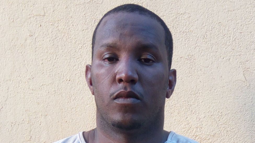 Mali Radisson Blu attack: Two Islamists sentenced to death - BBC News