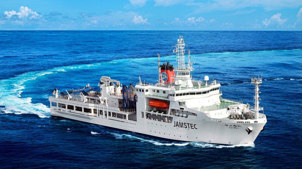 Scientists near Japan set deep sea drill record to study earthquakes ...